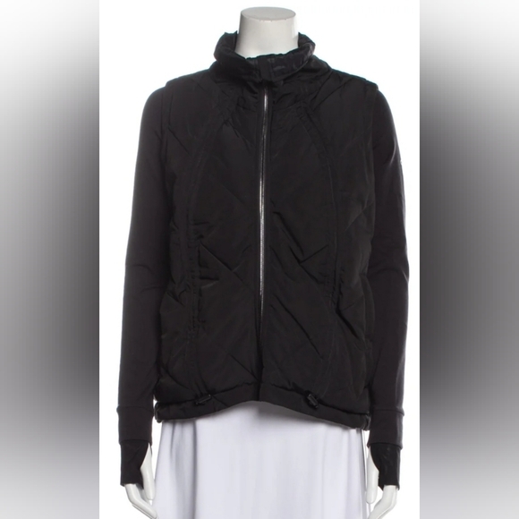 ALO Yoga | Jackets & Coats | Alo Yoga Black Puffer Jacket With High ...